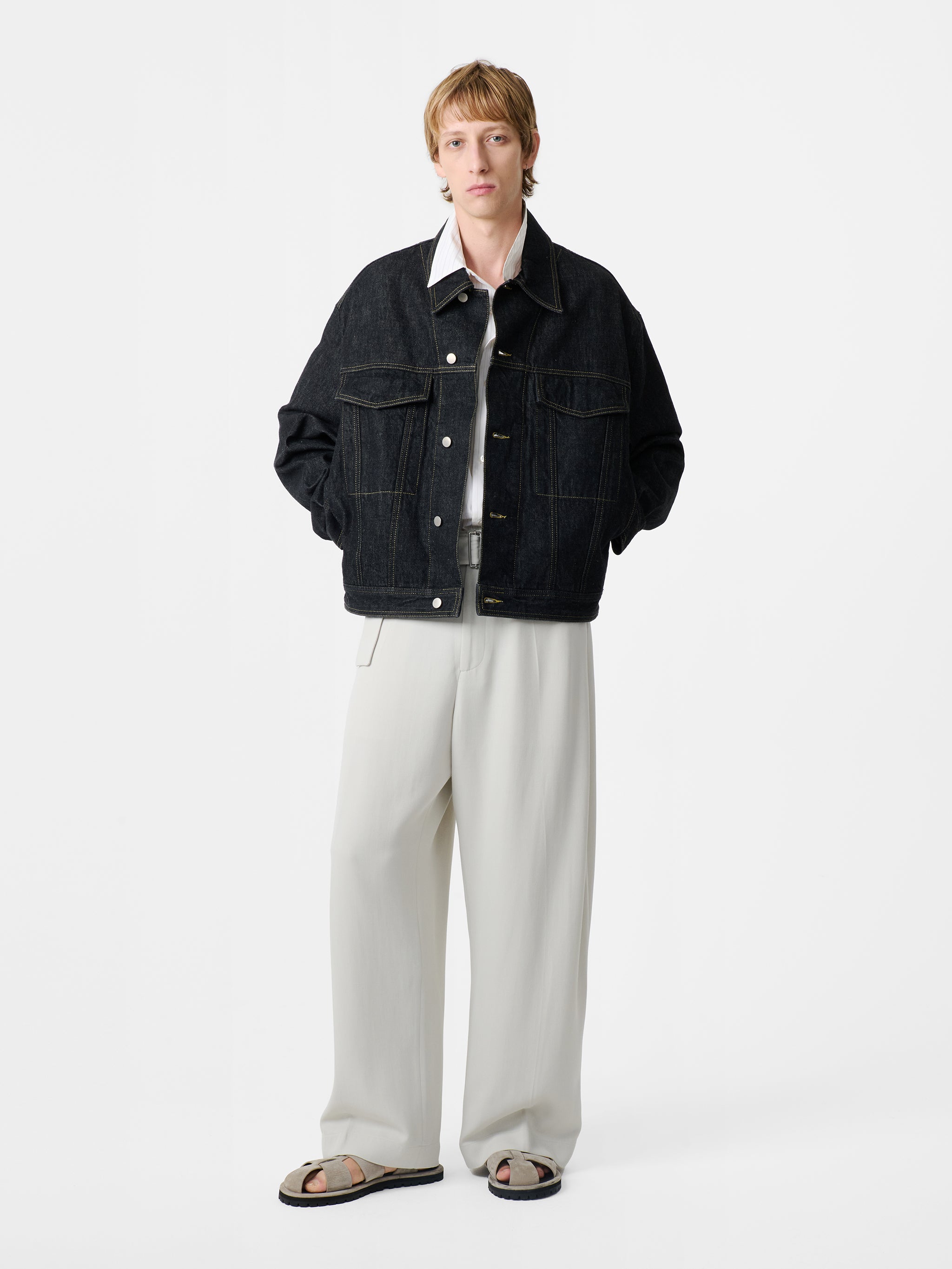 STEIN ITALIAN DENIM JACKET IN BLACK